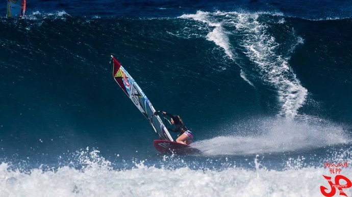 NNW Fades, WNW Builds Late : Maui Now