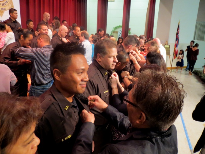5 Deputies Sworn-in to Sheriffs Division on Maui : Maui Now
