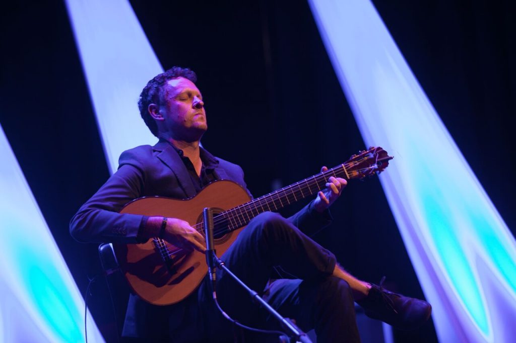 South African Guitarist Derek Gripper at MACC, Jan. 31 : Maui Now