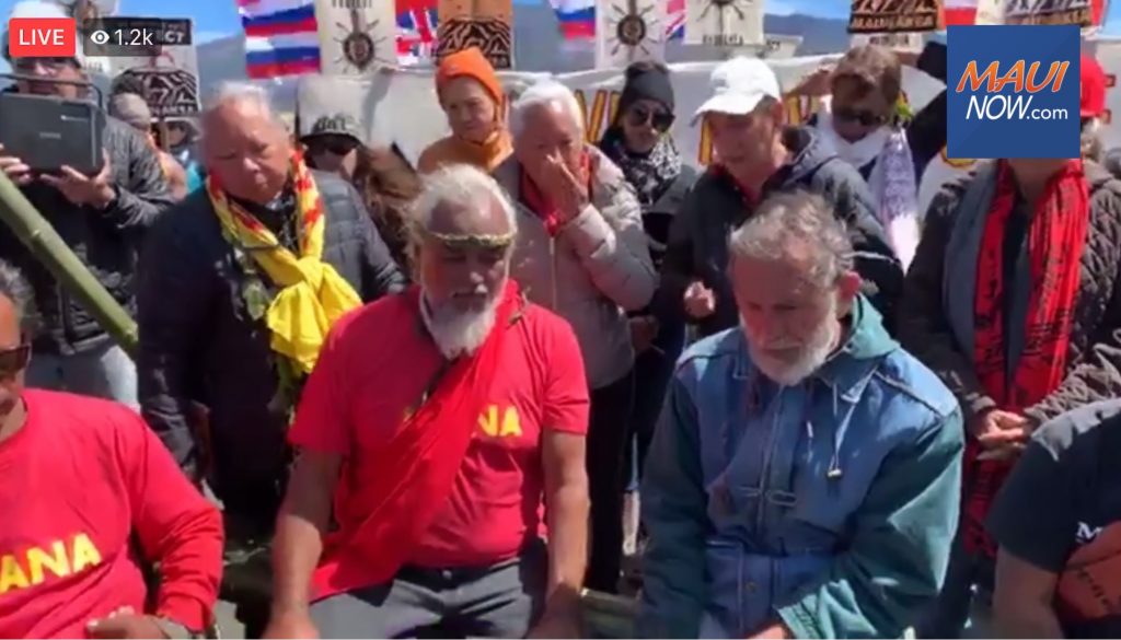 Protesters Condemn Governor’s Emergency Proclamation at Maunakea : Maui Now