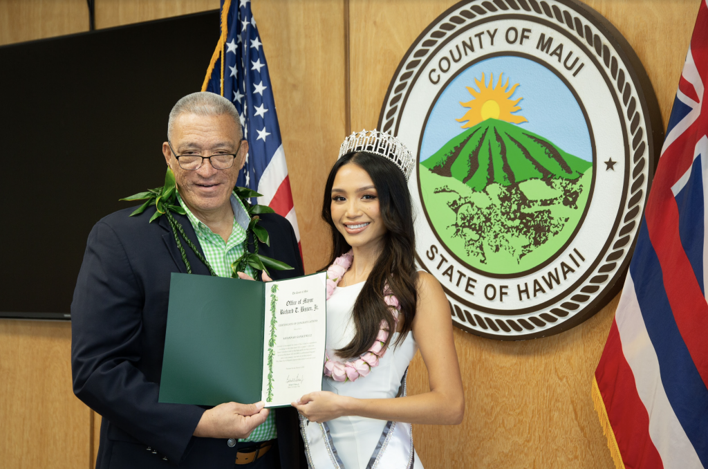 Mayor offers congratulations to pageant crown holders from Maui : Maui Now