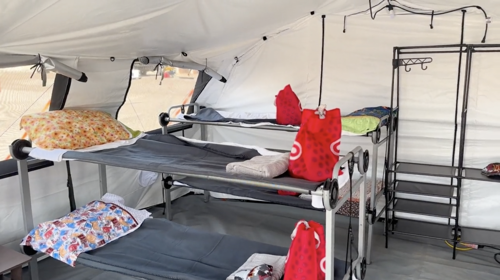Temporary tent shelters for houseless wildfire survivors opens in Central Maui : Maui Now