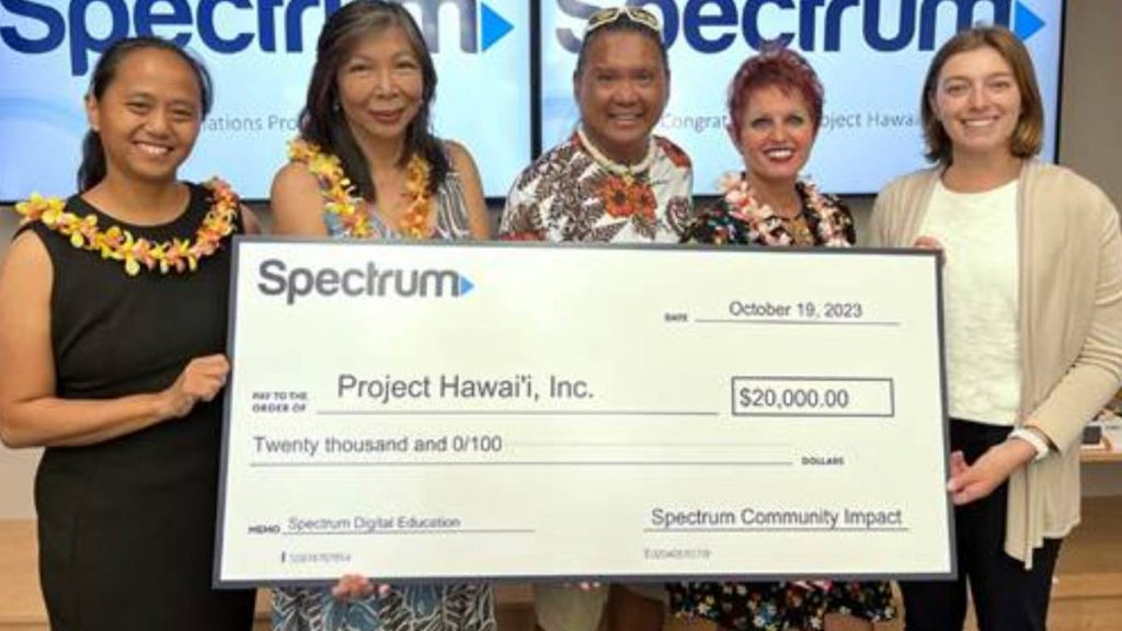 Project Hawaiʻi receives $20,000 grant from Spectrum for teen mentoring ...