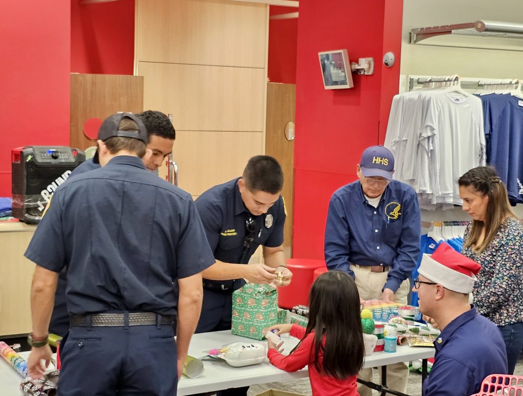 Target’s Heroes & Helpers event held in Kahului for kids impacted by Maui wildfires : Maui Now