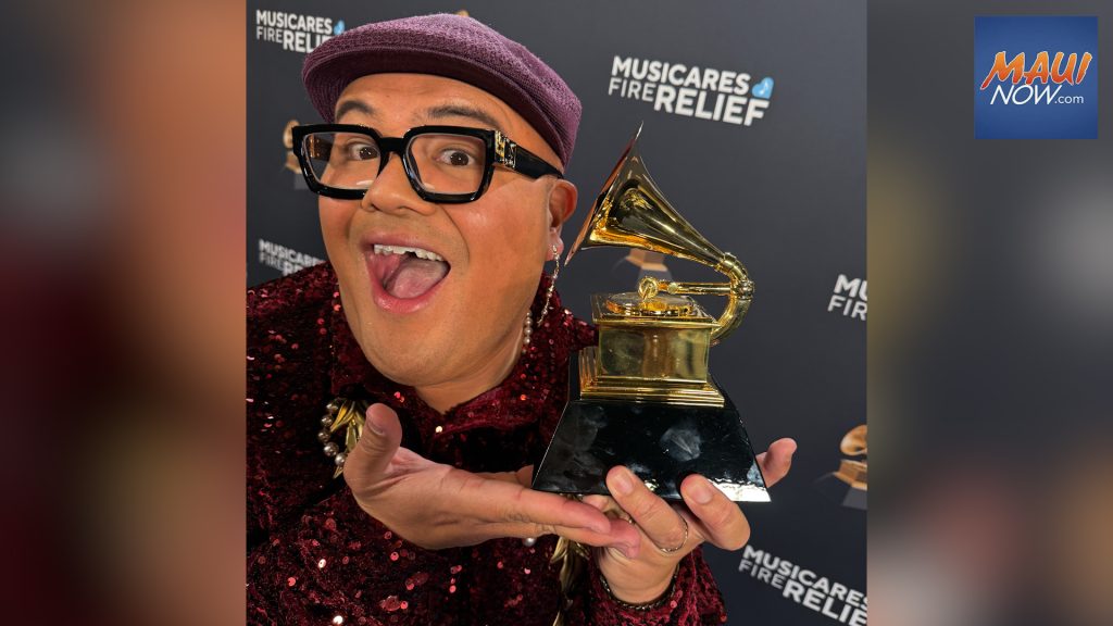 Kalani Peʻa wins 4th Grammy in Regional Roots category : Maui Now