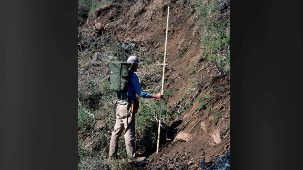 Volcano Watch: Distant vs. local earthquakes and tsunami response times ...