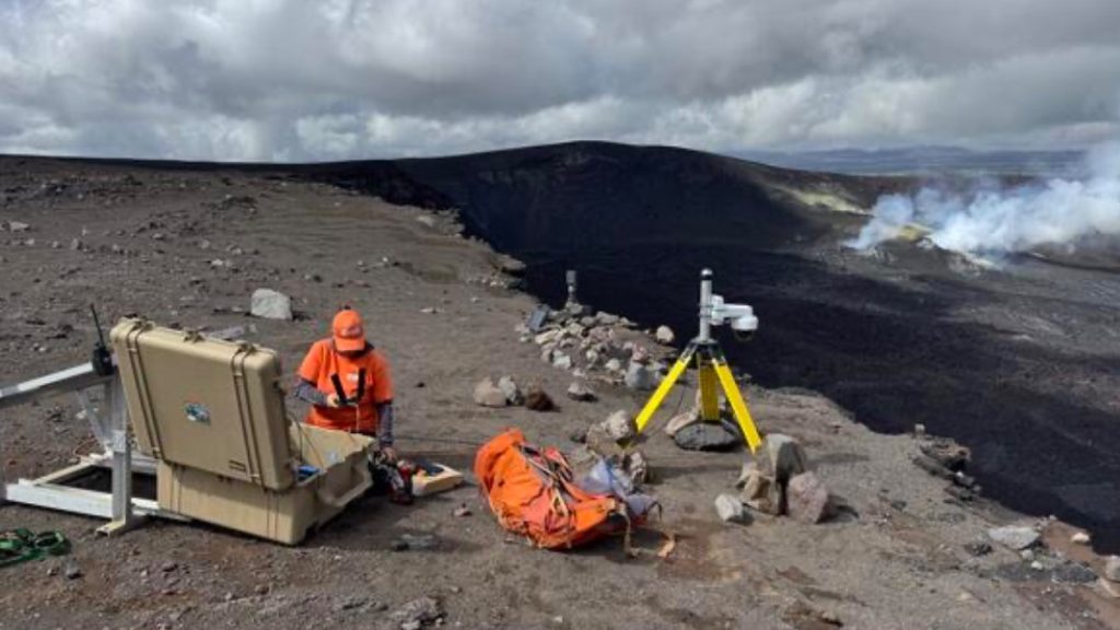 Volcano Watch: Shallow earthquakes, ground deformation at Kīlauea’s ...